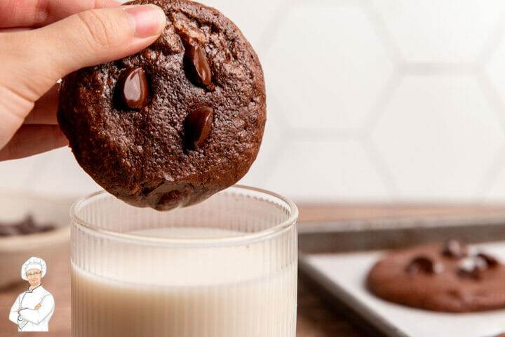 Best Damn Chocolate Fudge Cookies - RecipeTeacher