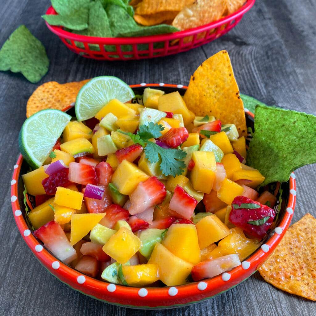 Sweet and Chunky Mango Salsa - RecipeTeacher