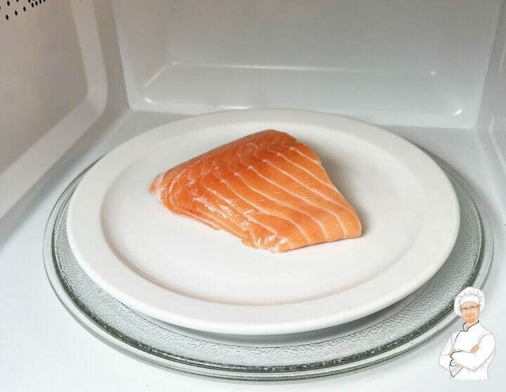 How to Defrost Salmon (Do's and Don'ts) - RecipeTeacher