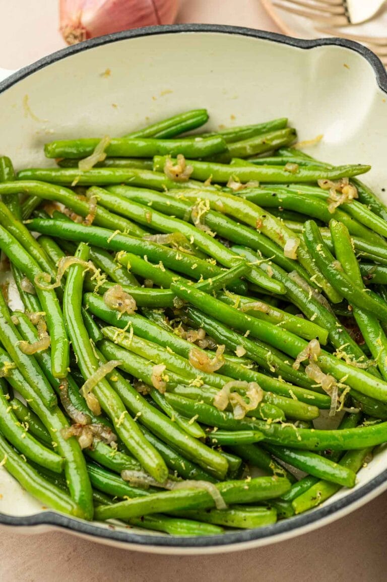 Easy Stovetop Sautéed Green Beans - RecipeTeacher