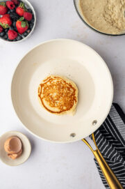 Classic Buttermilk Pancakes - RecipeTeacher
