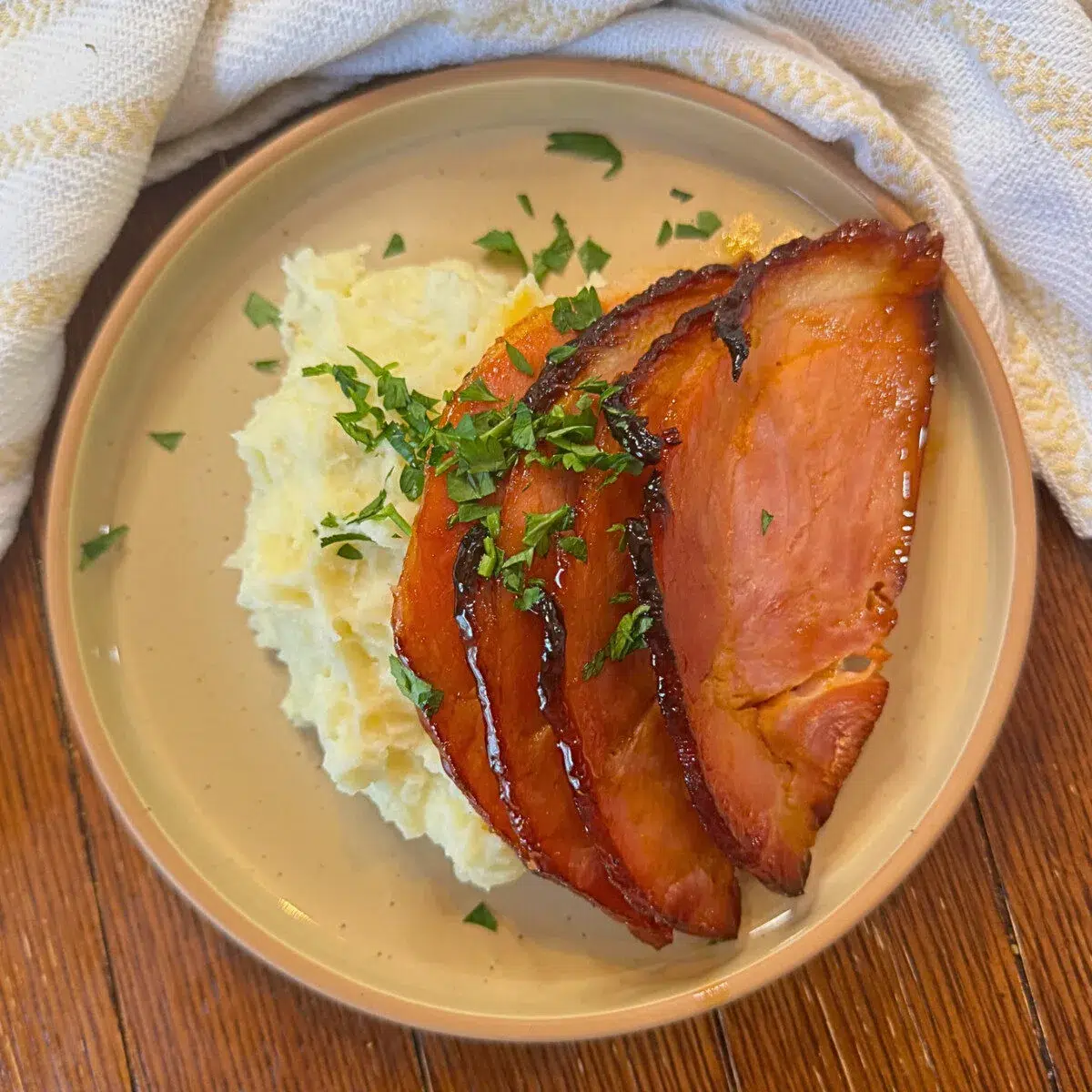 Slow Cooker Honey Glazed Ham - RecipeTeacher